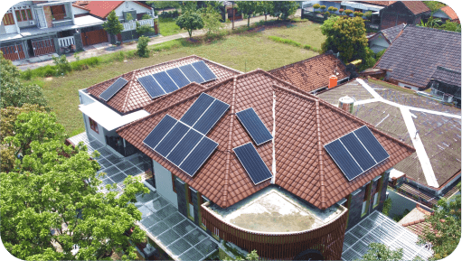 Keuntungan Memasang PLTS Atap pada Rumah - HMEnergi